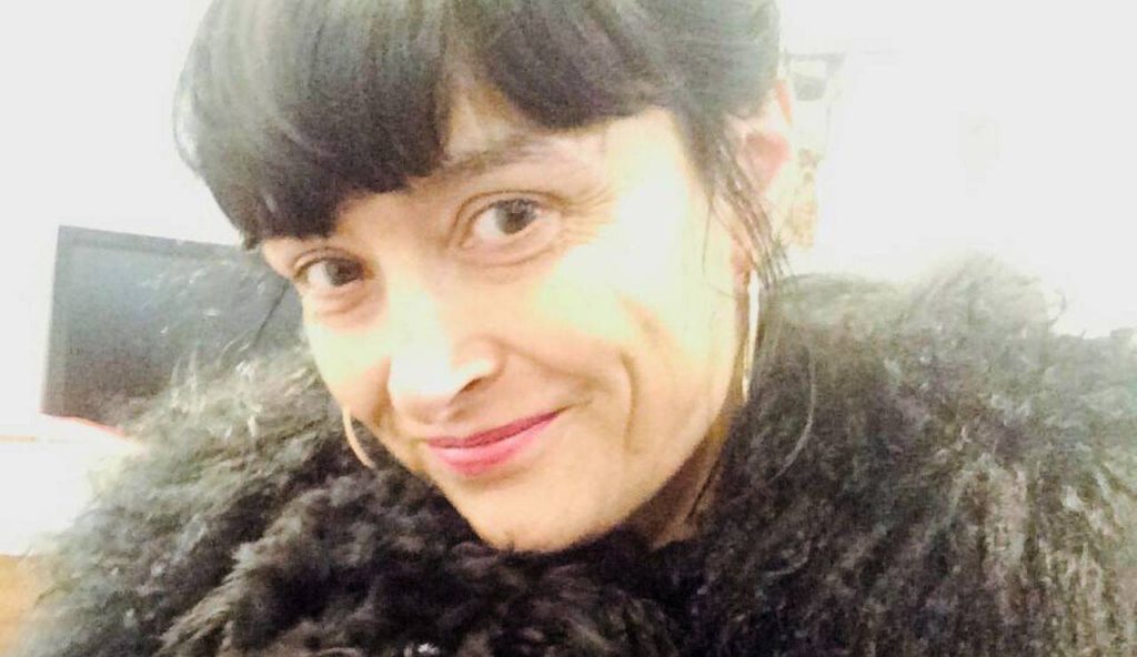 Riconosci questa splendida donna? È la moglie dello chef più amato ...